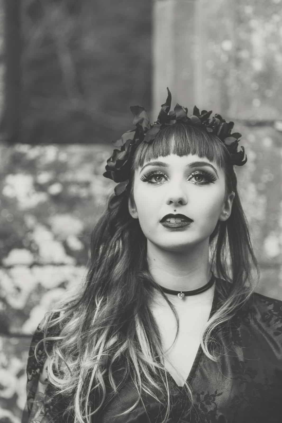 A Styled Gothic Shoot with Silverstar Photographic | DIY wedding blog ...