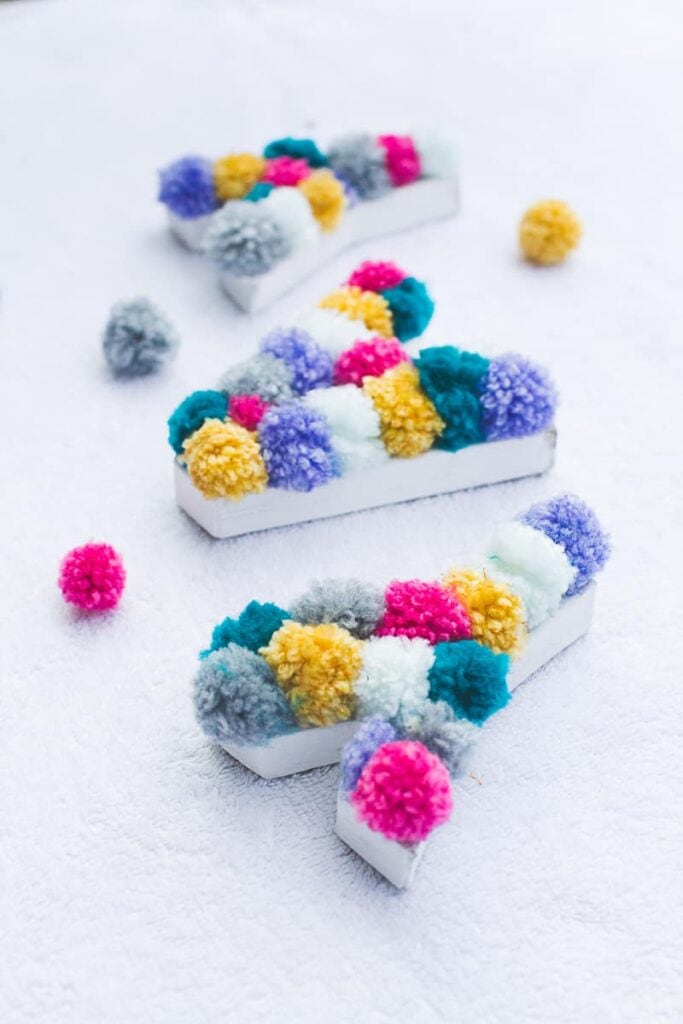DIY Pom Pom Letters | Bespoke-Bride: Wedding Blog