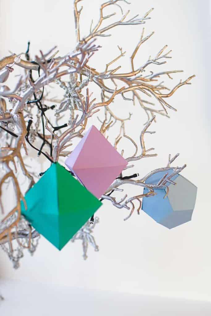 DIY Christmas Tree Decorations in Geometric Shapes with Chocolate ...