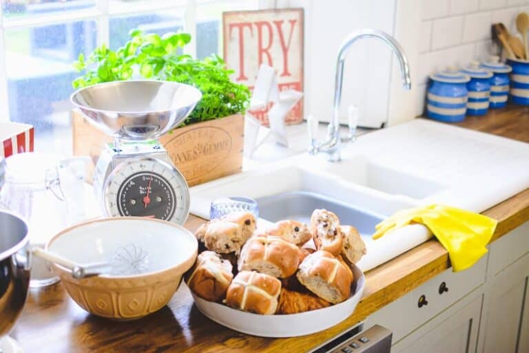 UNIQUE WEDDING GIFT LIST PREZOLA - AT HOME WITH | Bespoke-Bride ...