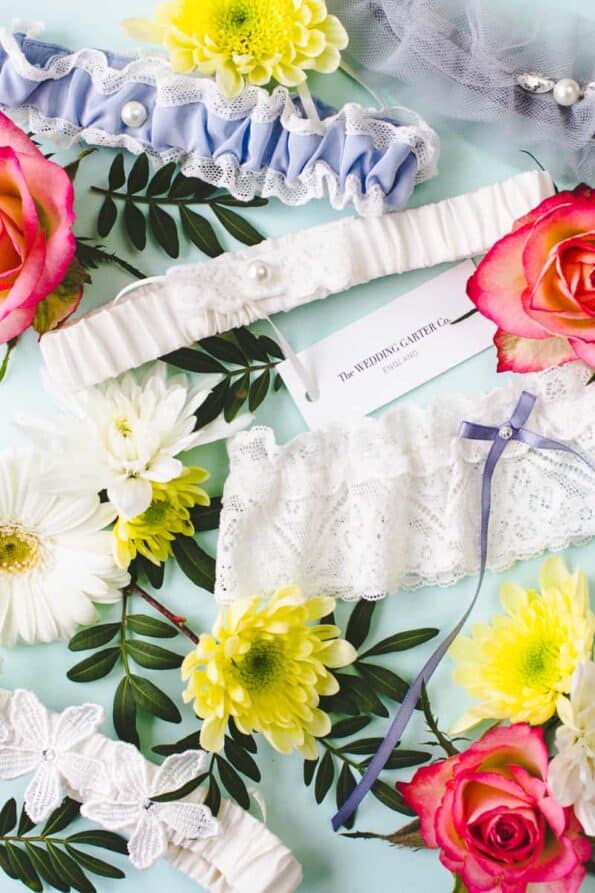 5 PERFECTLY PRETTY GARTERS TO FALL IN LOVE WITH FROM THE WEDDING GARTER ...