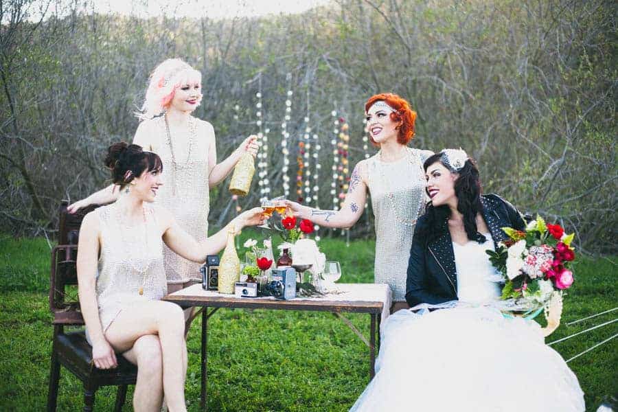 UNIQUE BRIDAL PARTY PHOTO IDEA | Bespoke-Bride: Wedding Blog