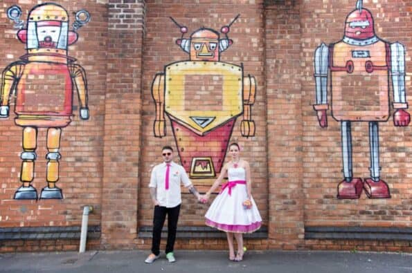 8 COUPLES WHO TOOK WALL MURAL WEDDING PHOTOS! | Bespoke-Bride: Wedding Blog
