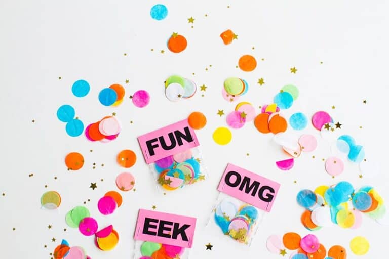 DIY CONFETTI BAGS FOR YOUR WEDDING! FUN, COLOURFUL SLOGAN CONFETTI ...