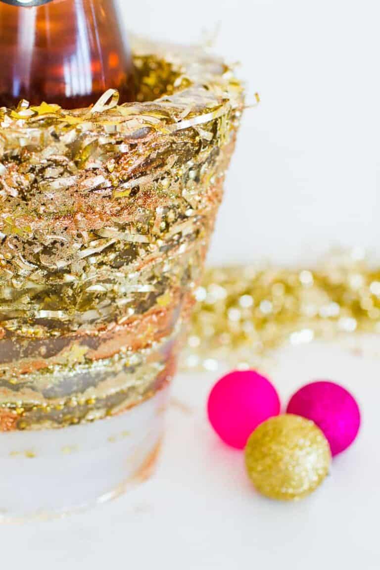 DIY CHRISTMAS CONFETTI ICE BUCKET WITH GOLD COPPER CONFETTI AND TINSEL ...