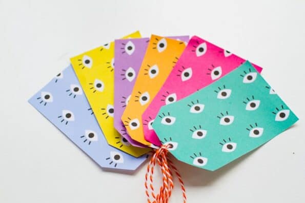 FREE PRINTABLE EYE GIFT TAGS FOR YOUR CHRISTMAS GIFT WRAP | Bespoke ...