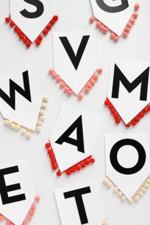 50 FREE PRINTABLE GARLANDS AND DIY BANNERS YOU NEED FOR YOUR WEDDING OR ...