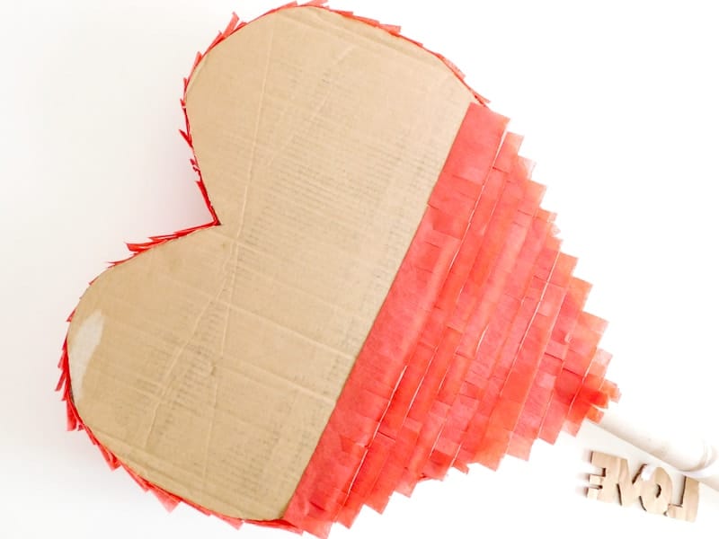 DIY HEART LOLLIPOP PIÑATA FOR VALENTINES DAY! | Bespoke-Bride: Wedding Blog