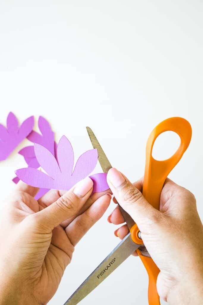 DIY PAPER FLOWER CROWNS MAKE YOUR OWN CROWN PAPERCRAFT | Bespoke-Bride ...