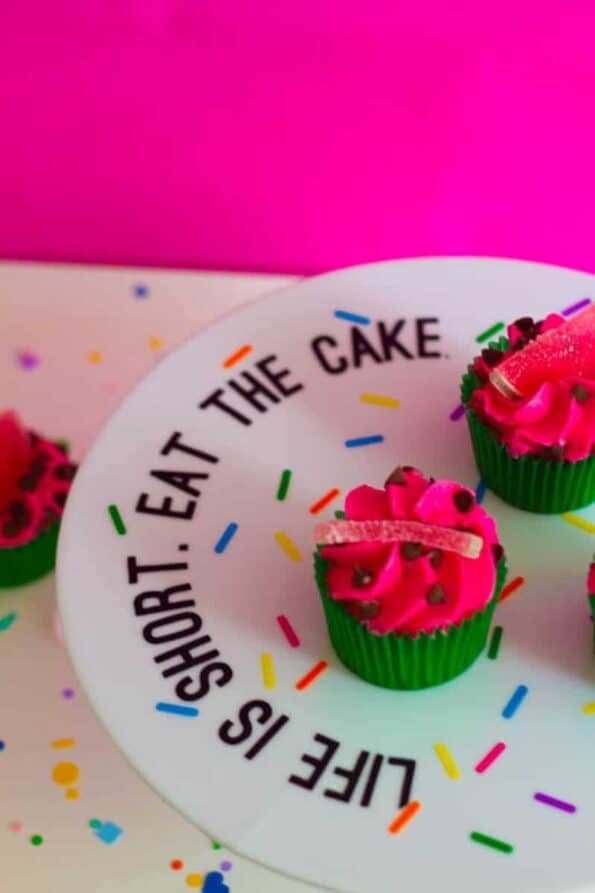 DIY FUN PUN CAKE STAND WITH SPRINKLES | Bespoke-Bride: Wedding Blog