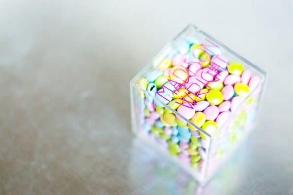 DIY CANDY SEATING PLAN WITH MAGNETS & SWEETS FROM SUGARFINA | Bespoke ...