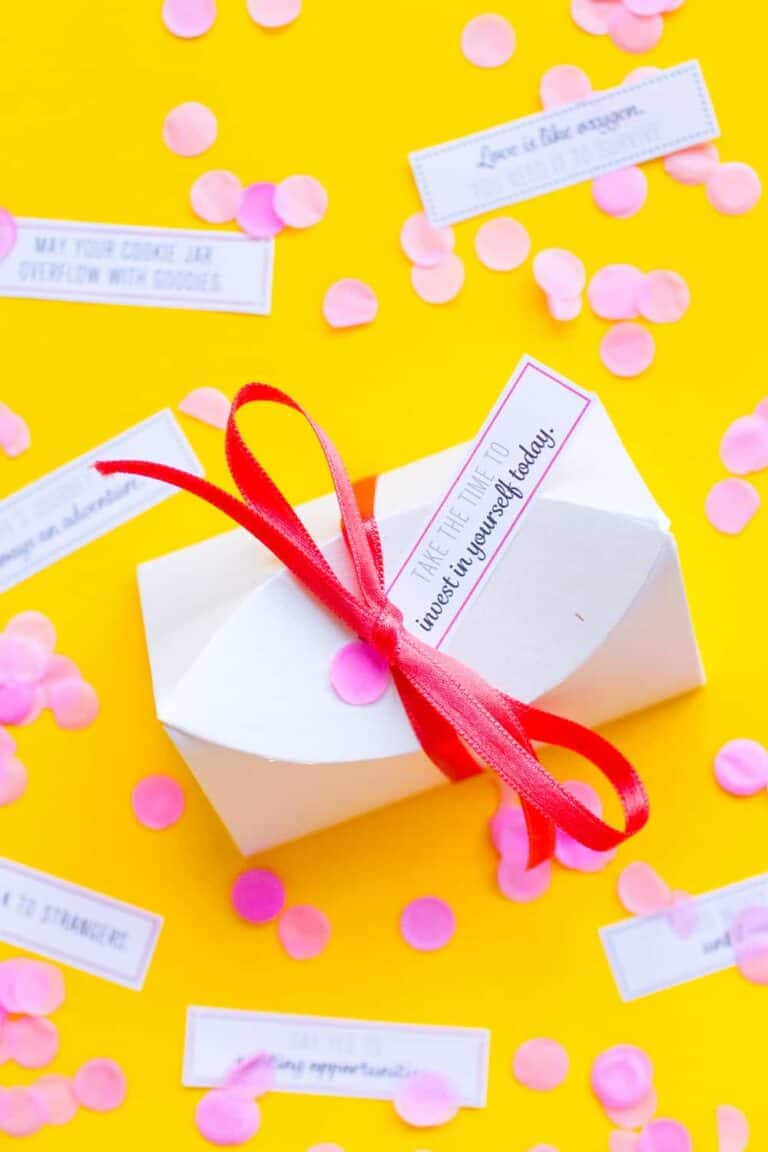 5 FUN AND EASY FAVOURS THAT WON'T COST A FORTUNE | Bespoke-Bride ...