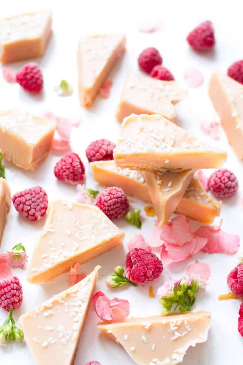 VEGAN WHITE CHOCOLATE RECIPE WITH GOJI BERRIES | Bespoke-Bride: Wedding ...