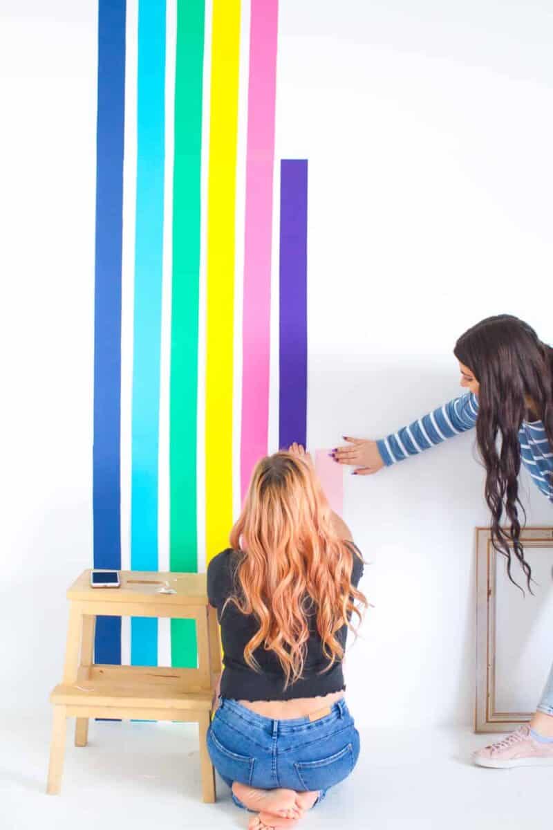 DIY STRIPED RAINBOW BACKDROP | Bespoke-Bride: Wedding Blog