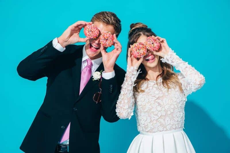 LET'S DANCE! A COLOURFUL MODERN SHOOT WITH LOTS OF FUN, CONFETTI ...