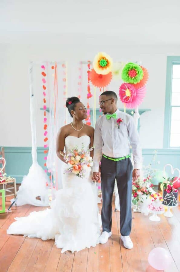 5 TIPS FOR A NEON WEDDING | Bespoke-Bride: Wedding Blog