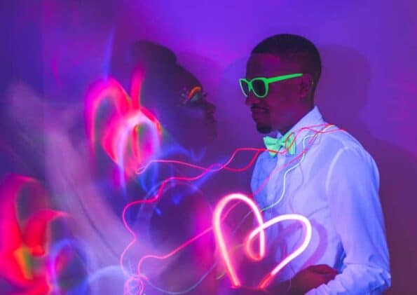 5 TIPS FOR A NEON WEDDING | Bespoke-Bride: Wedding Blog