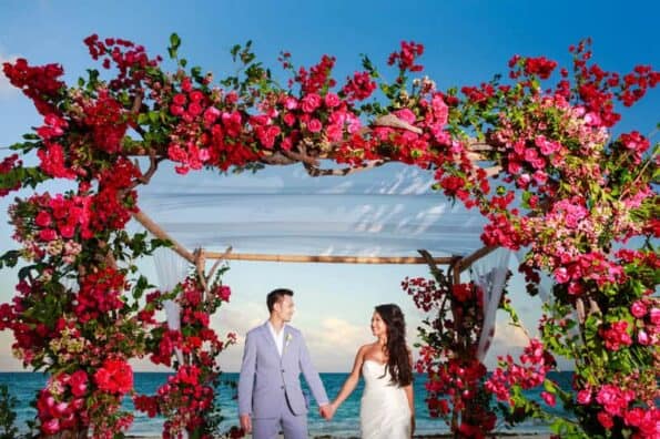 COLORFUL BEACH WEDDING IN MEXICO | Bespoke-Bride: Wedding Blog
