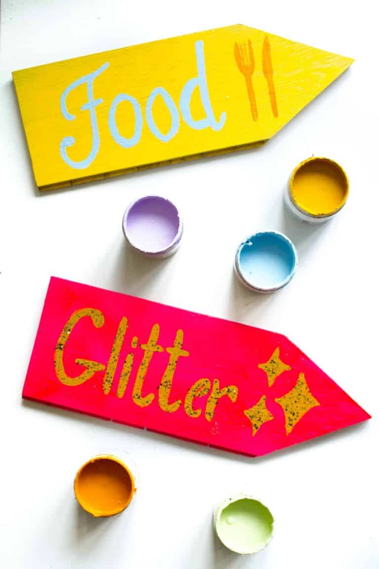 DIY FESTIVAL ARROW SIGNS FOR YOUR WEDDING DECOR | Bespoke-Bride ...