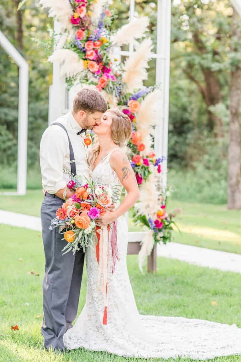 WILDFLOWER WEDDING INSPIRATION | Bespoke-Bride: Wedding Blog