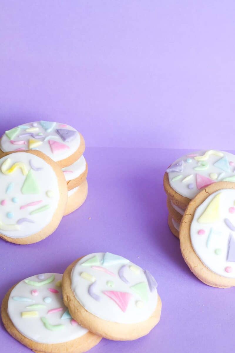 DIY VEGAN ABSTRACT SUGAR COOKIE | Bespoke-Bride: Wedding Blog