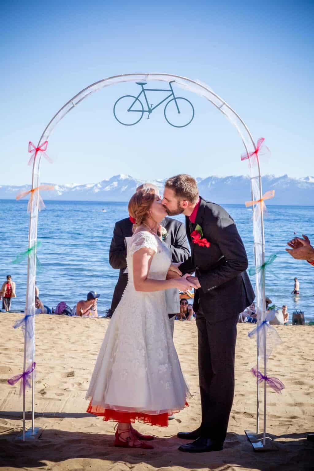 RAINBOW BICYCLE THEME WEDDING AT LAKE TAHOE | Bespoke-Bride: Wedding Blog