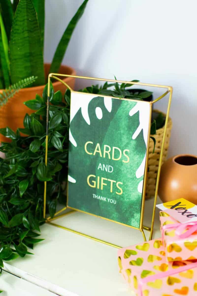 FREE PRINTABLE CARDS AND GIFTS SIGN TROPICAL LEAF PALM GREEN STYLE ...