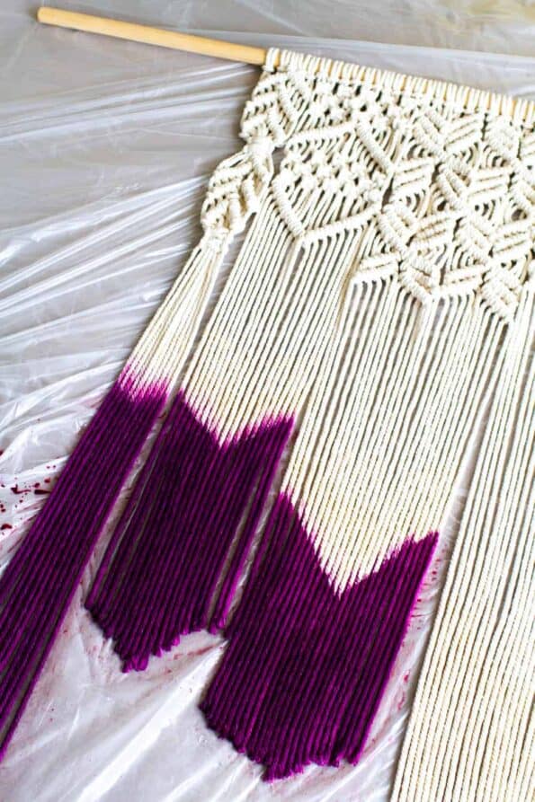 DIY DYED MACRAME WALL HANGING BACKDROP TUTORIAL | Bespoke-Bride ...