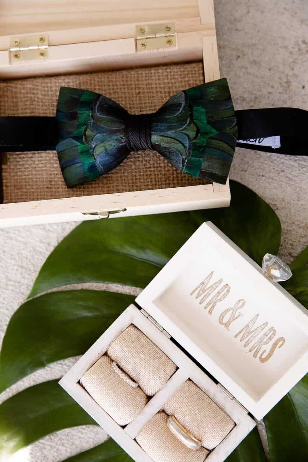 TROPICAL PALM LEAF WEDDING | Bespoke-Bride: Wedding Blog