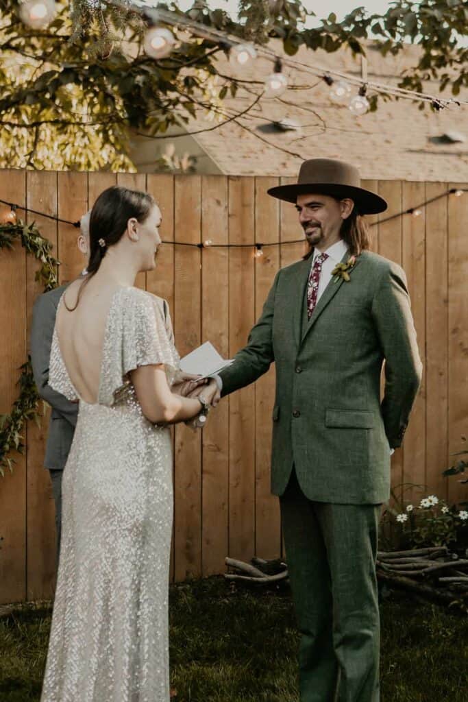 THIS COUPLE TURNED THEIR BALLROOM WEDDING INTO A BOHO BACKYARD WEDDING ...