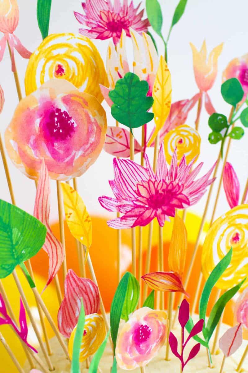 DIY FLORAL CAKE TOPPER PRINTABLE FOR BIRTHDAYS MOTHERS DAY WEDDINGS ...