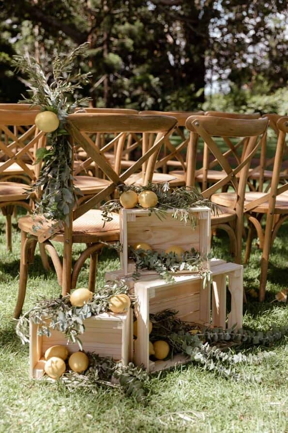 LEMON THEMED DIY WEDDING IN AUSTRALIA | Bespoke-Bride: Wedding Blog