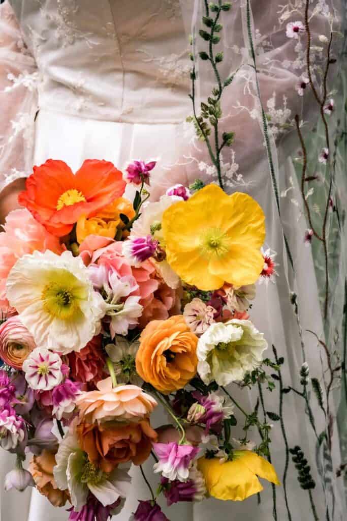 INTIMATE GARDEN WEDDING INSPIRATION WITH MACRAME CEREMONY ARCH BACKDROP ...