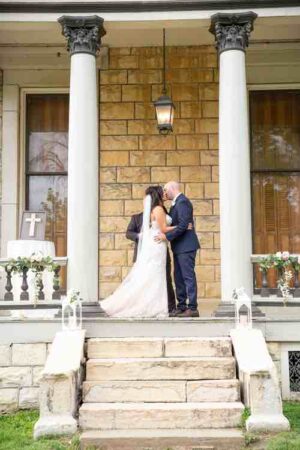 Melissa & Josh’s Wedding at The Historic Renwick Mansion in Davenport ...