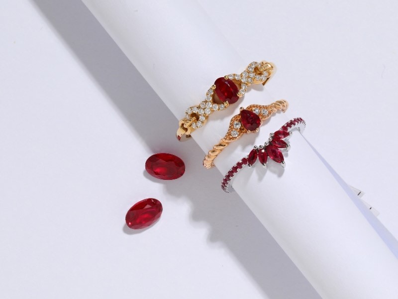 The Most Popular Gemstone Rings for Weddings in 2024 - Bespoke-Bride ...